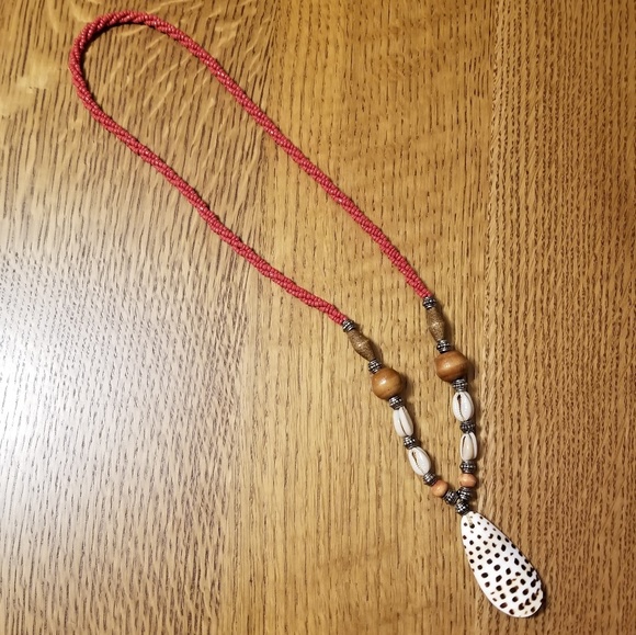 Jewelry | Beaded Shell Necklace | Poshmark